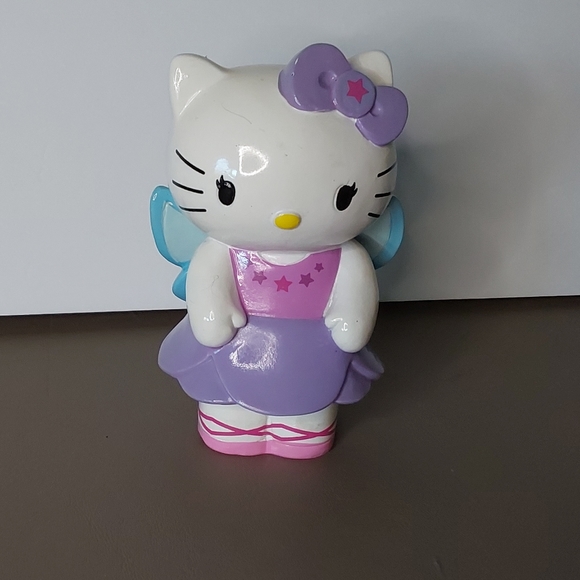 Sanrio | Toys | Sanrio Hello Kitty Bank With Angel Wings 23 Small 4 78 ...